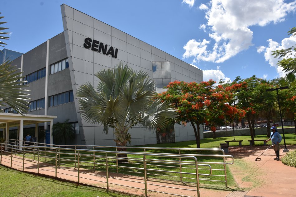 Senai abre inscrições para 10 cursos profissionalizantes gratuitos em CG