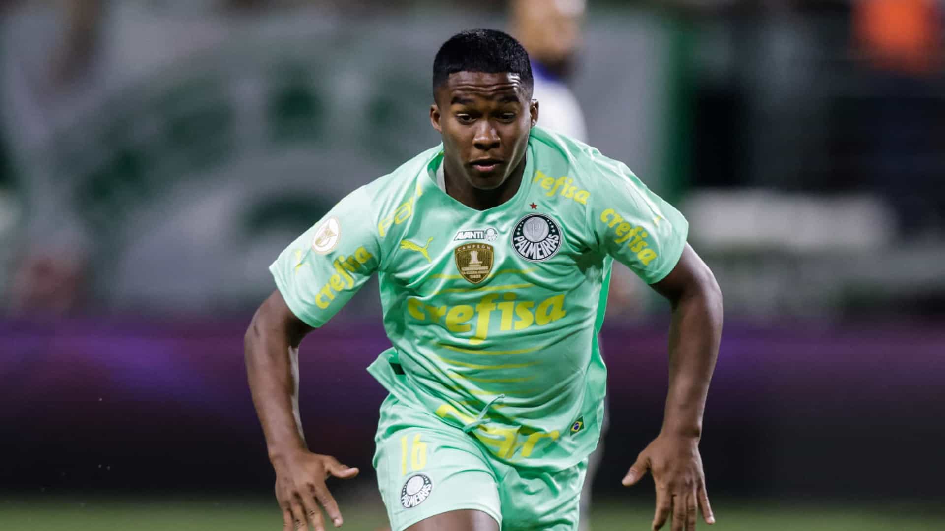 PSG ofereceu 20 milhões de euros ao Palmeiras por Endrick, diz jornal