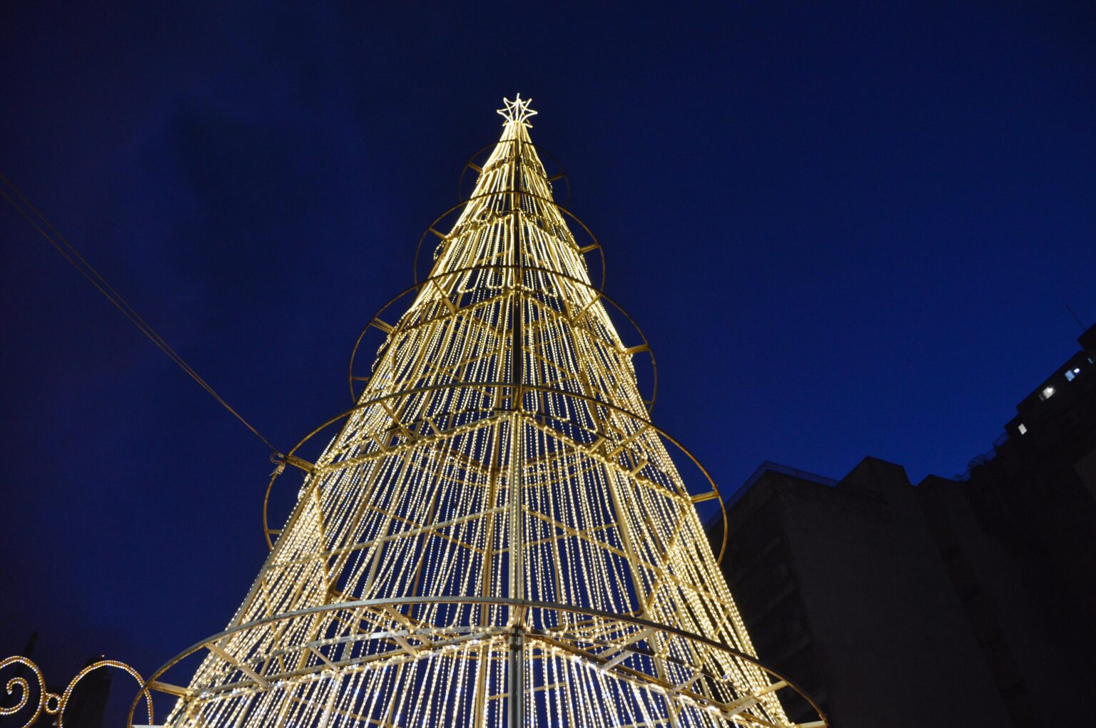 Após repercussão, Prefeitura garante presença da Família Rena, ao menos ...
